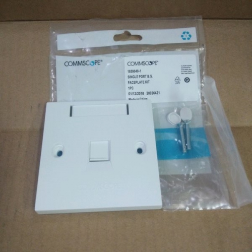 Commscope Face Plate Kit RJ45 Single / 1 Hole